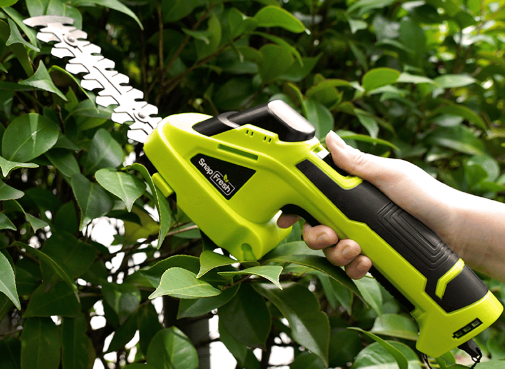 A Cordless Grass Shears & Shrub Trimmer For A Pristine Yard